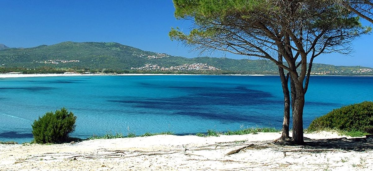 Campeggio sulla spiaggia Budoni Sardegna - Camping Village Pedra e Cupa